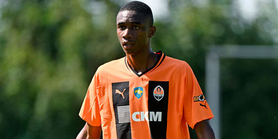 | Denil Castillo arrancó como titular la pretemporada | El Canal del Fútbol