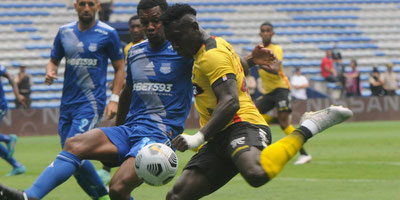 | Erick Castillo nuevo jugador de SD. Aucas | El Canal del Fútbol